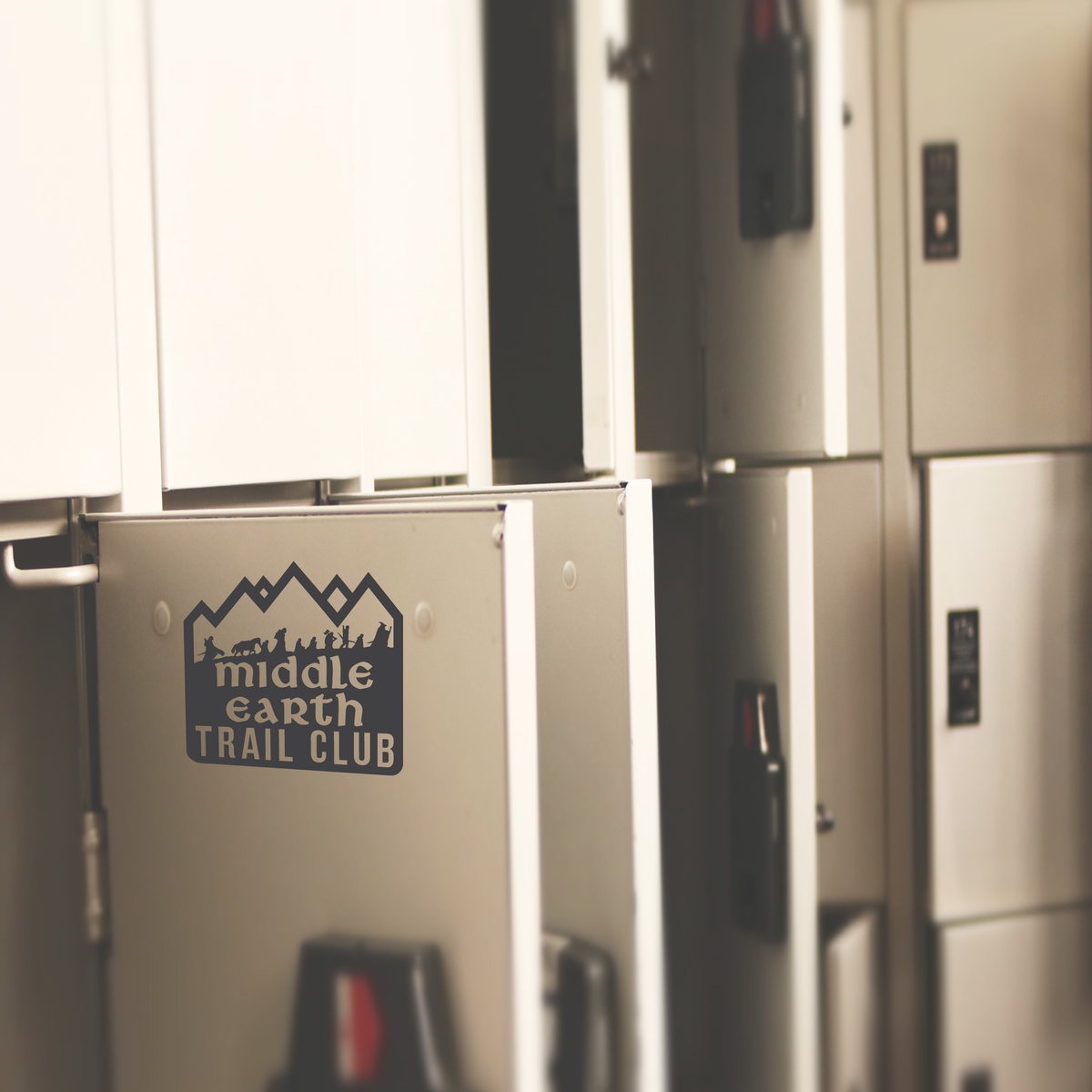 Middle Earth Trail Club LOTR Decal – Dukes Decals